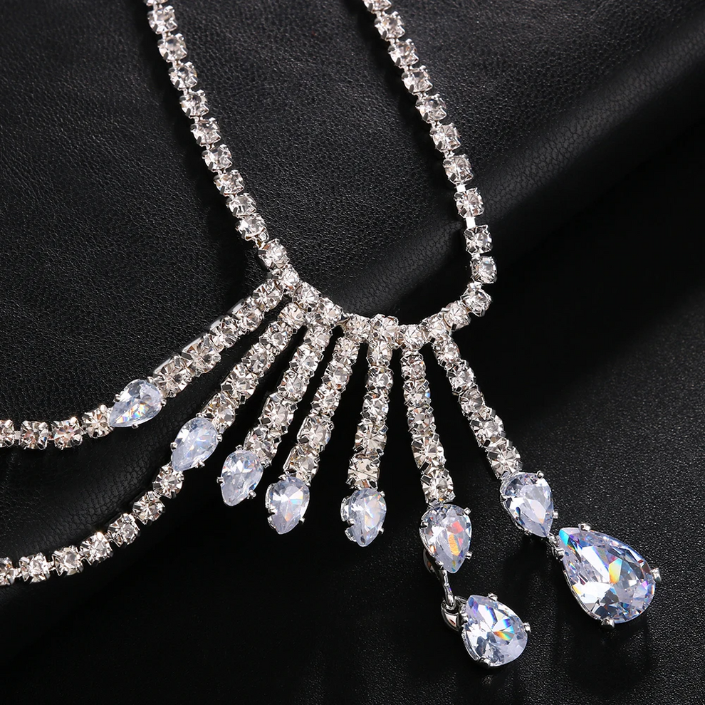 Water Drop Crystal Shoulder Chain Bra Strap – LUNARITY GARAGE